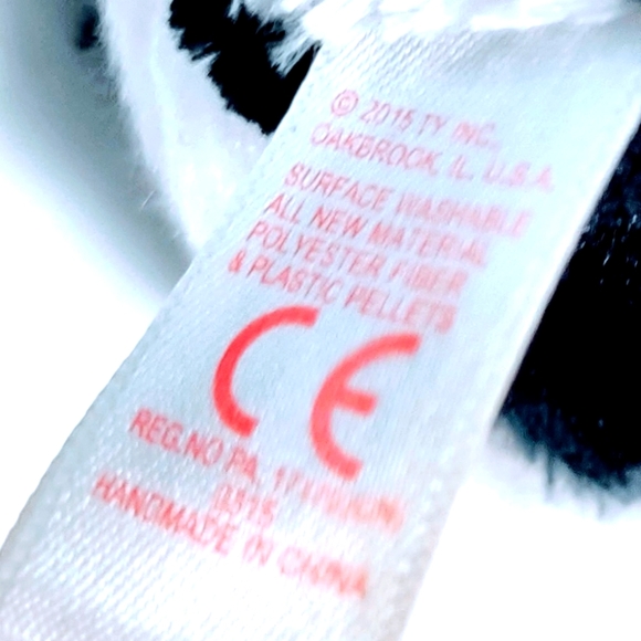 Ty | Toys | Ty Beanie Boos Flora Black And Pink Skunk Plushie 6 Inch ...